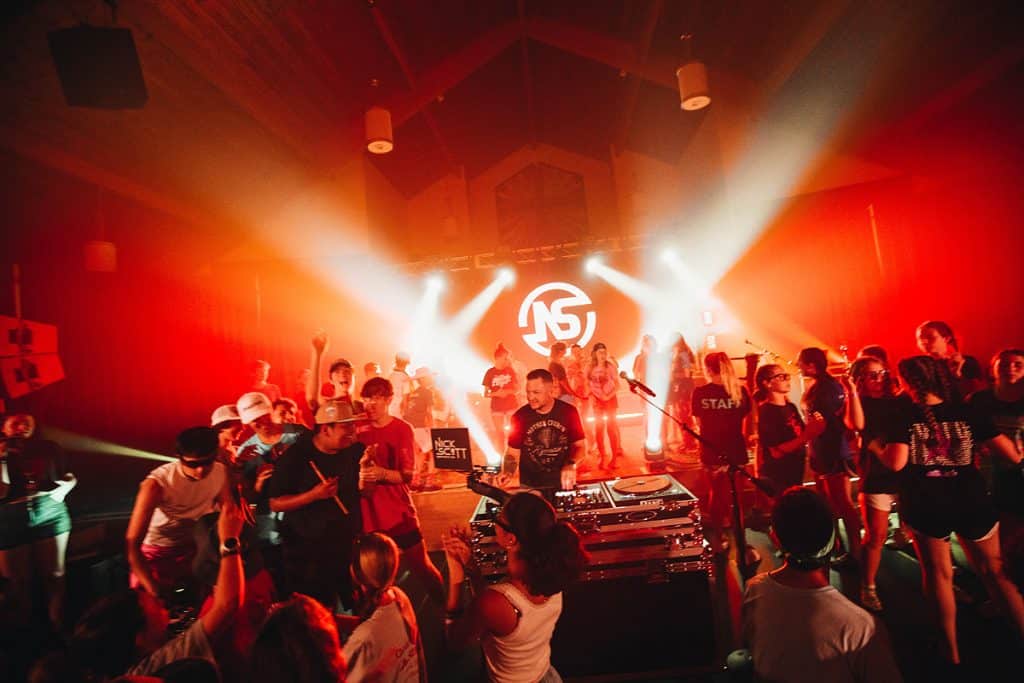 Nick Scott: Event & Wedding DJ | Podcast Host